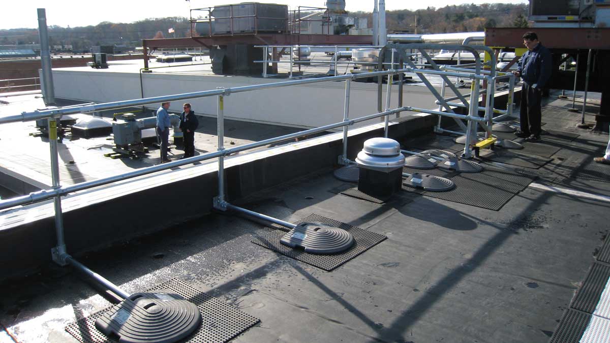 Guardrail - Flexible Lifeline Systems