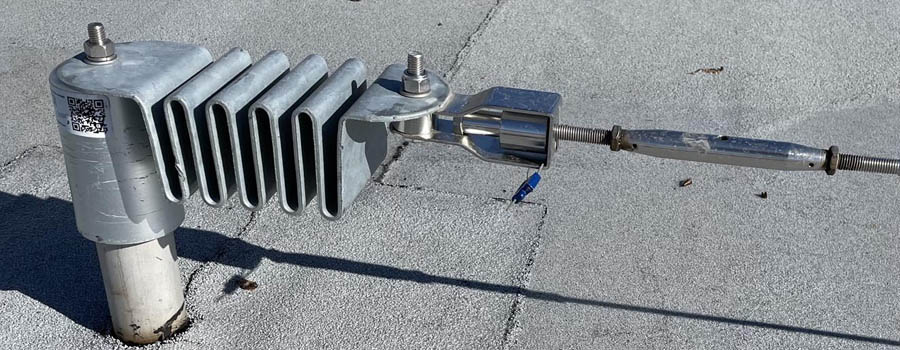 The Basics of Rooftop Horizontal Lifelines - Flexible Lifeline Systems