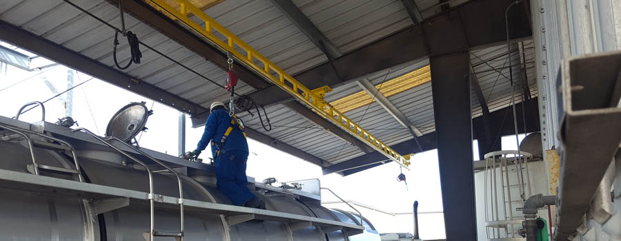 Work-at-Height Loading and Unloading - Flexible Lifeline Systems