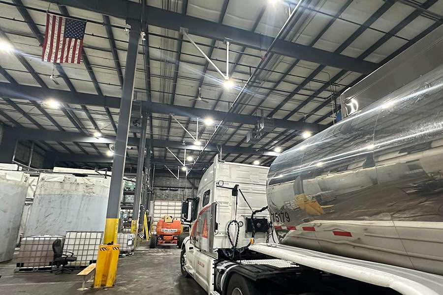 Overhead Cable Lifeline for Specialty Chemical Manufacturing - Flexible ...